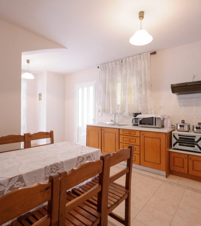 Elias House - Elias & Vasili Apartments & Studios - San George, Agios ...