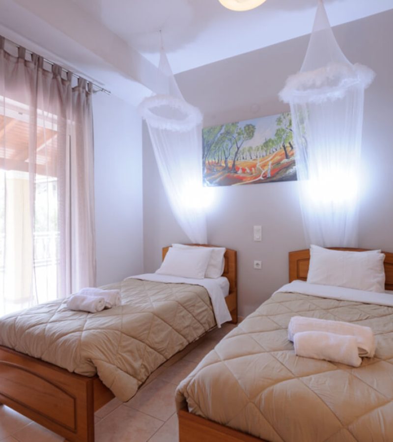 Elias House - Elias & Vasili Apartments & Studios - San George, Agios ...